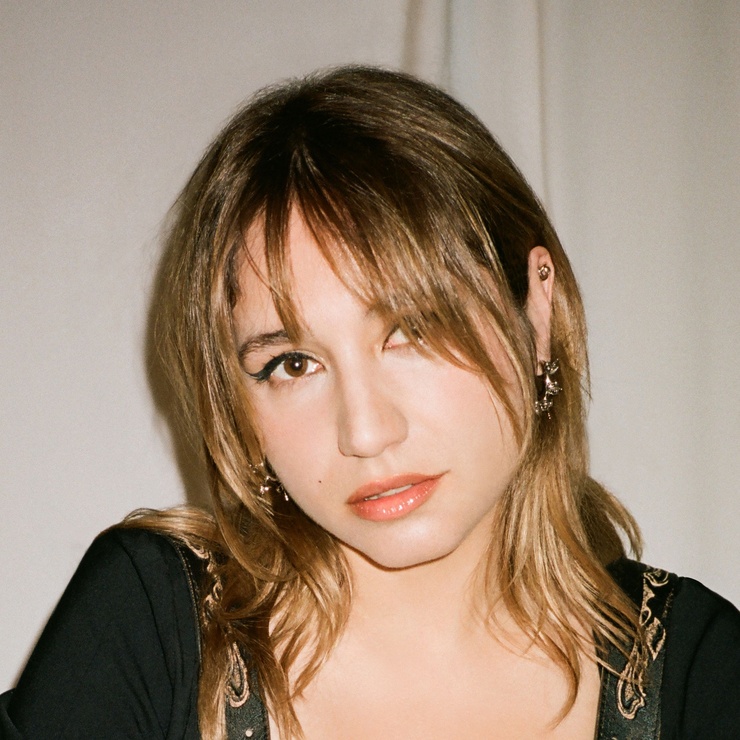 Picture of Izïa Higelin