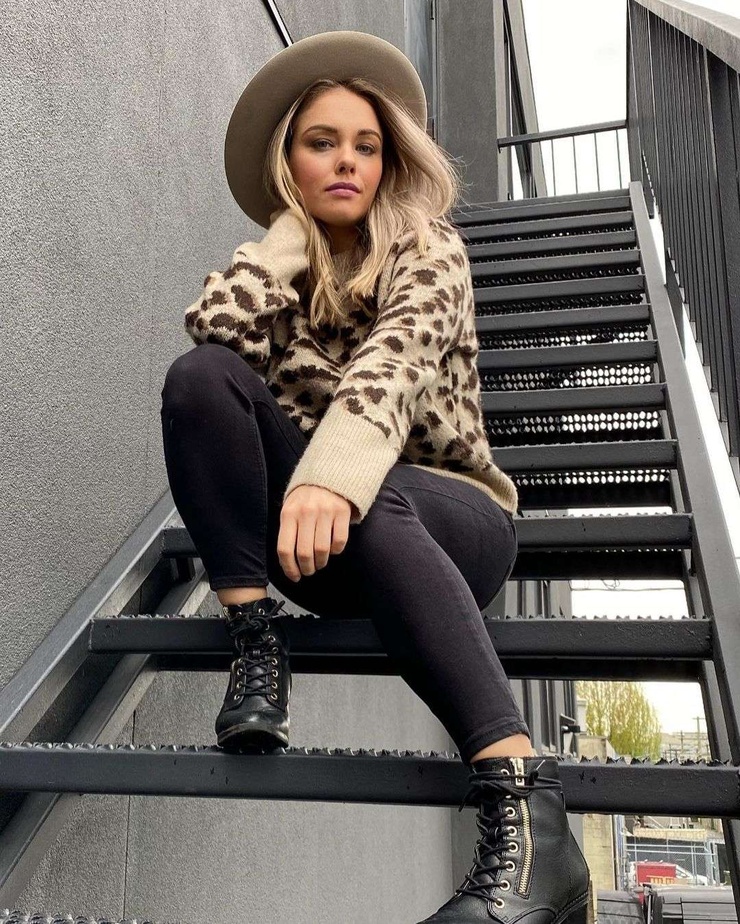 Picture of Stephanie Bennett