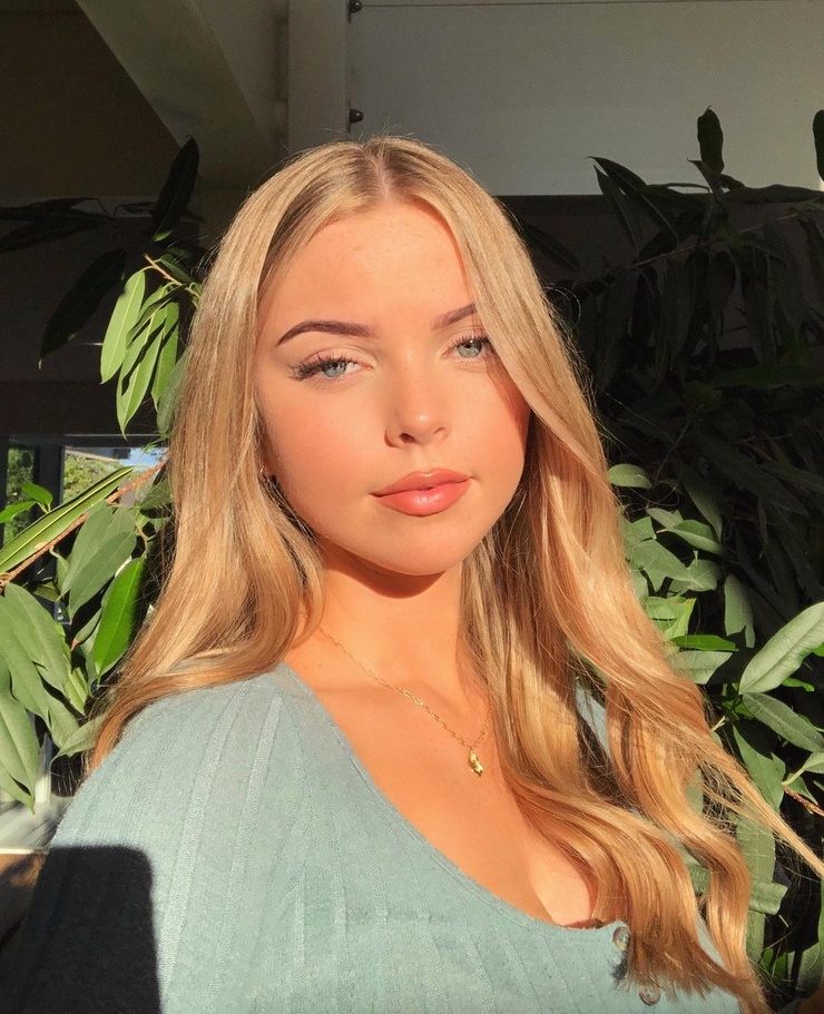 Picture of Julia Buchler