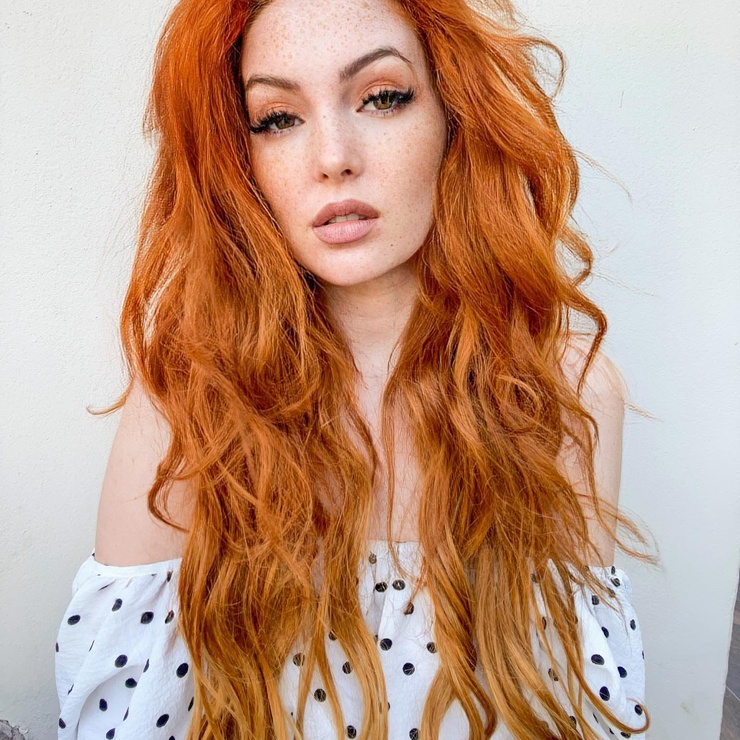 Picture of Nicole Simone