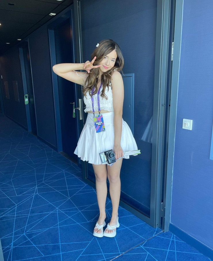 Picture of Pokimane