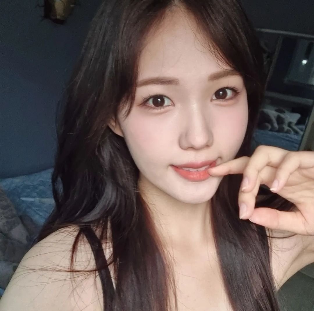 Picture of Yina