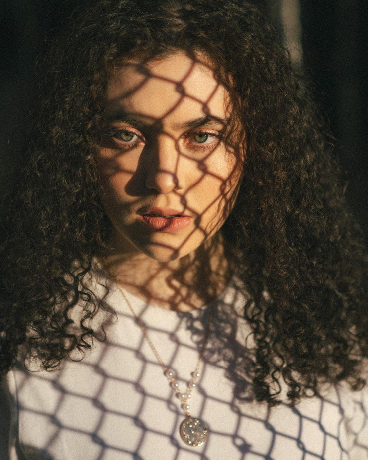 Lilla Crawford image