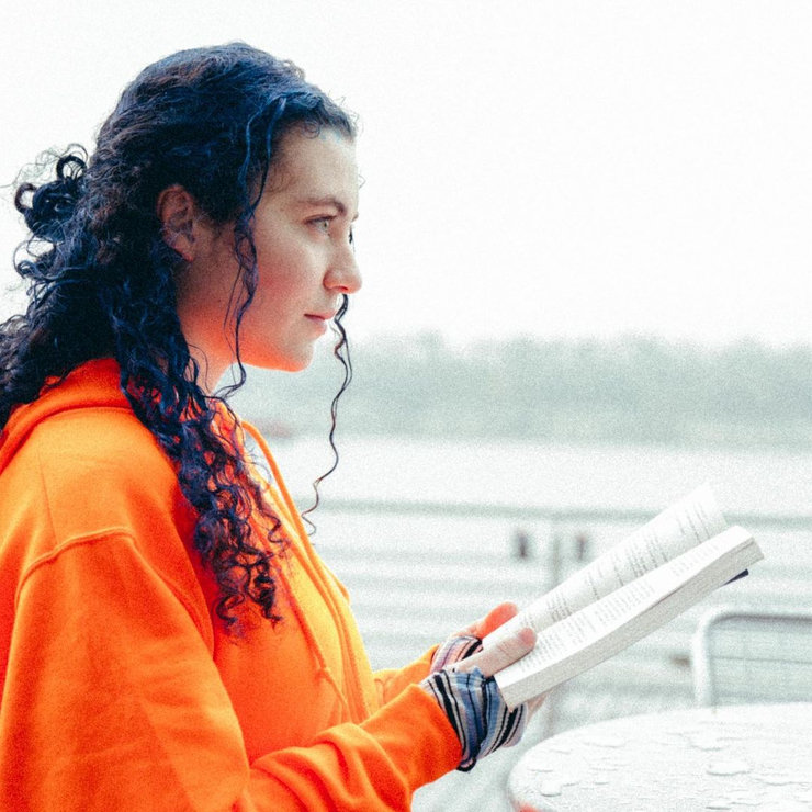 Picture of Lilla Crawford