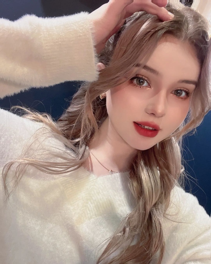 Picture of Anna Pan (Anzai)