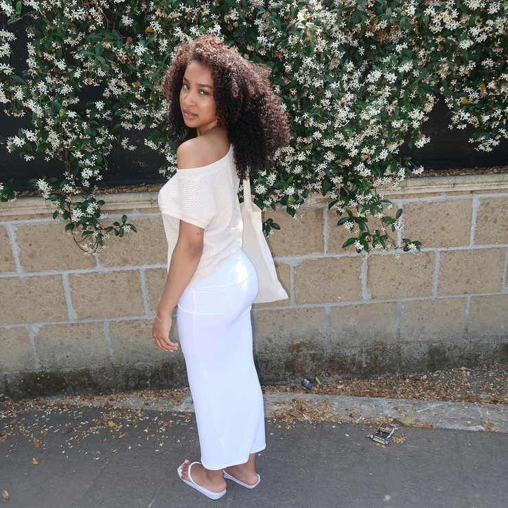 Picture of Sennia Nanua