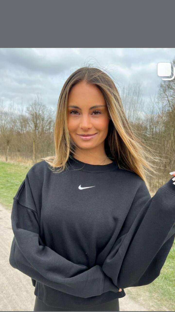 Melissa Deines. image