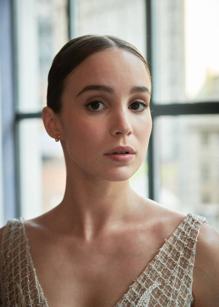 Picture of Alba Baptista