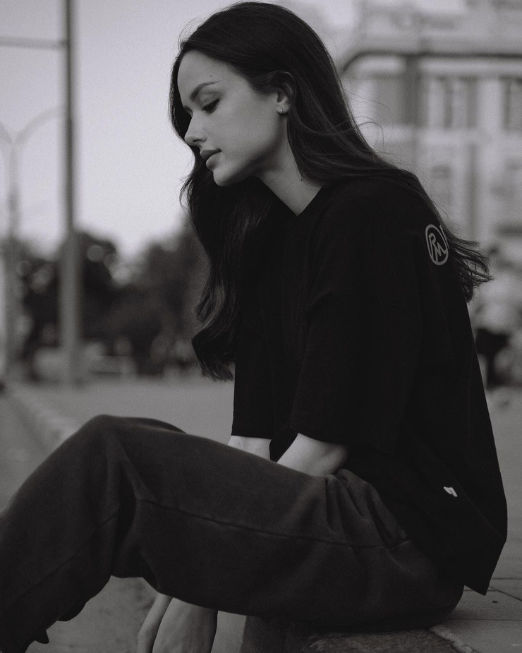 Picture of Lisa Rosh