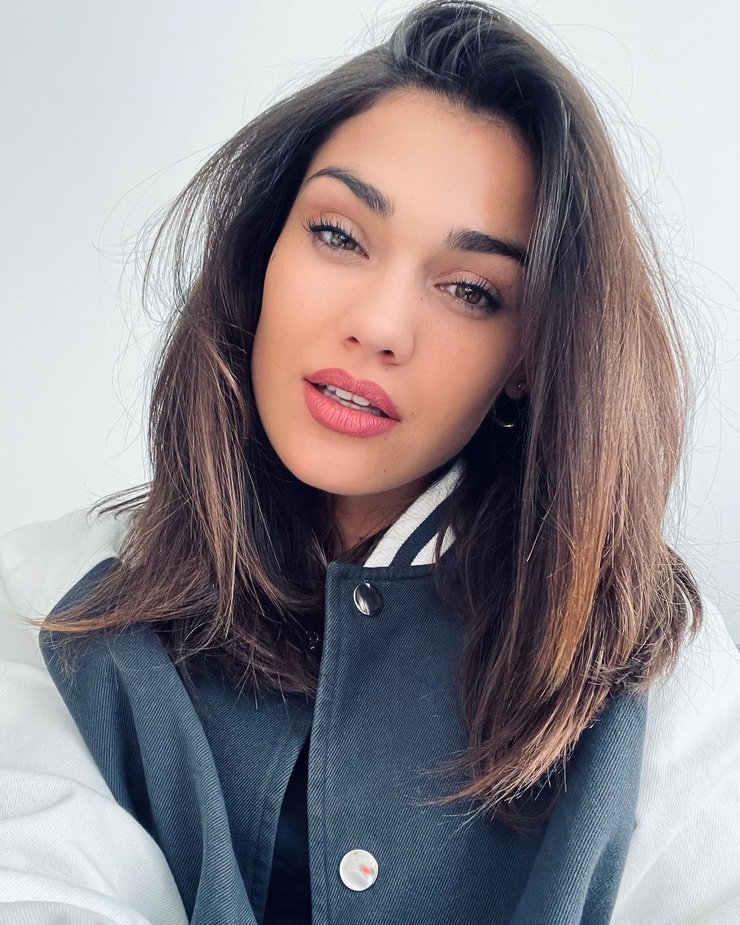 Andrea Kalousova picture