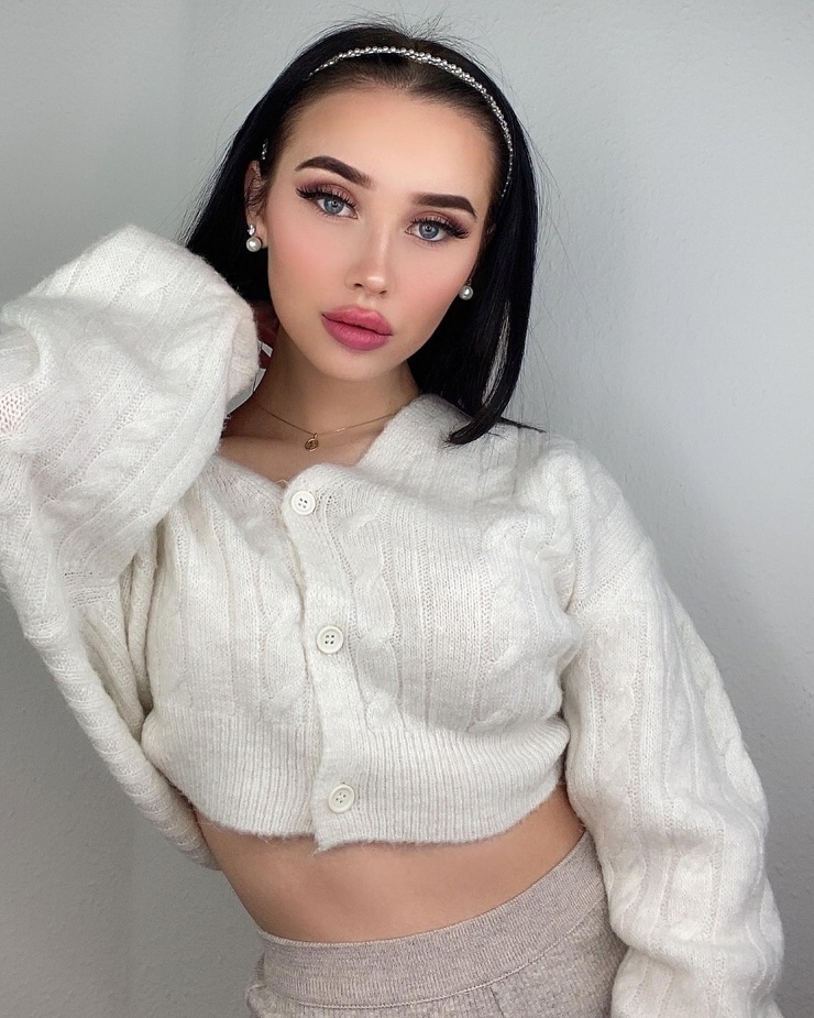 Picture of Nicole Sto