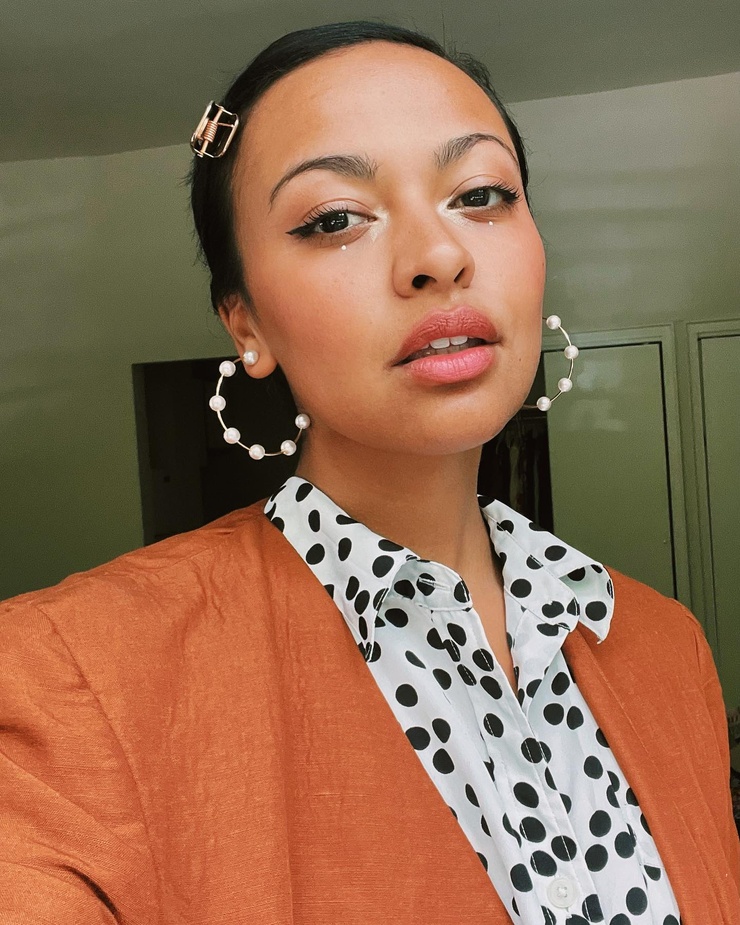 Picture of Ellenore Scott