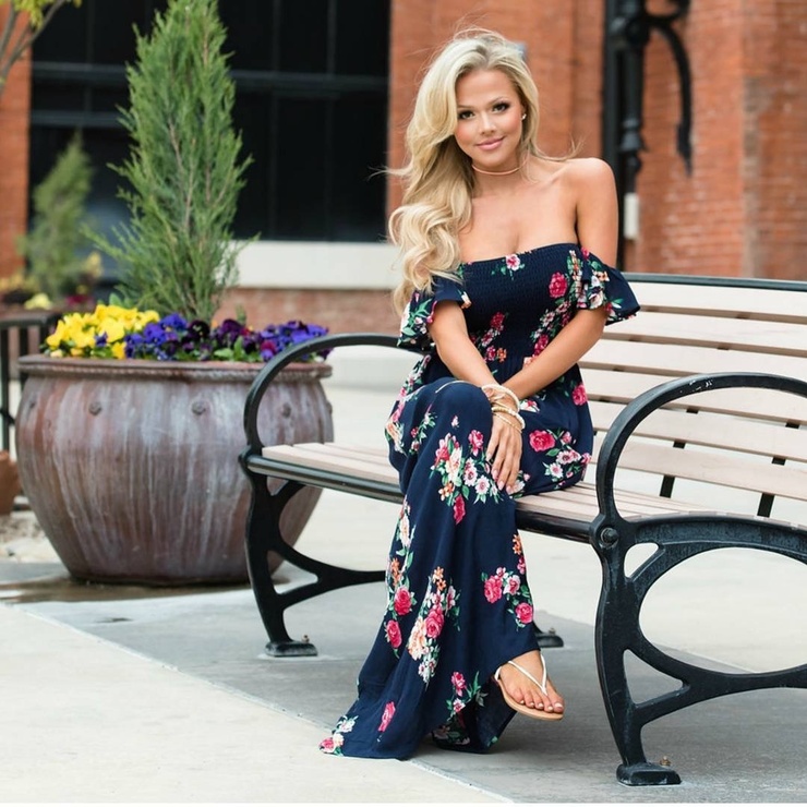 Picture of Angie Layton