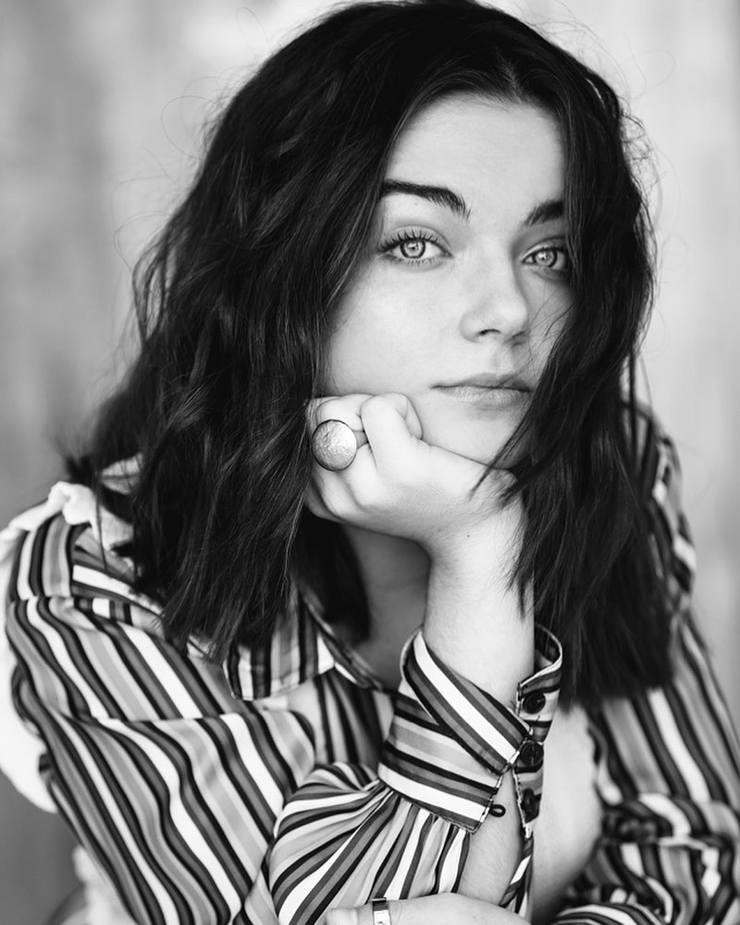 Taegen Burns picture