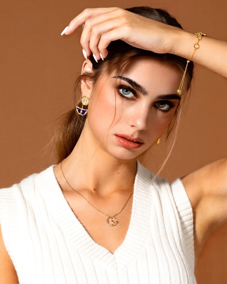 Image of Sarah Leonard