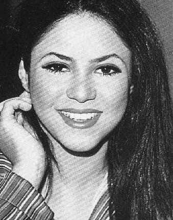 Shakira face focus