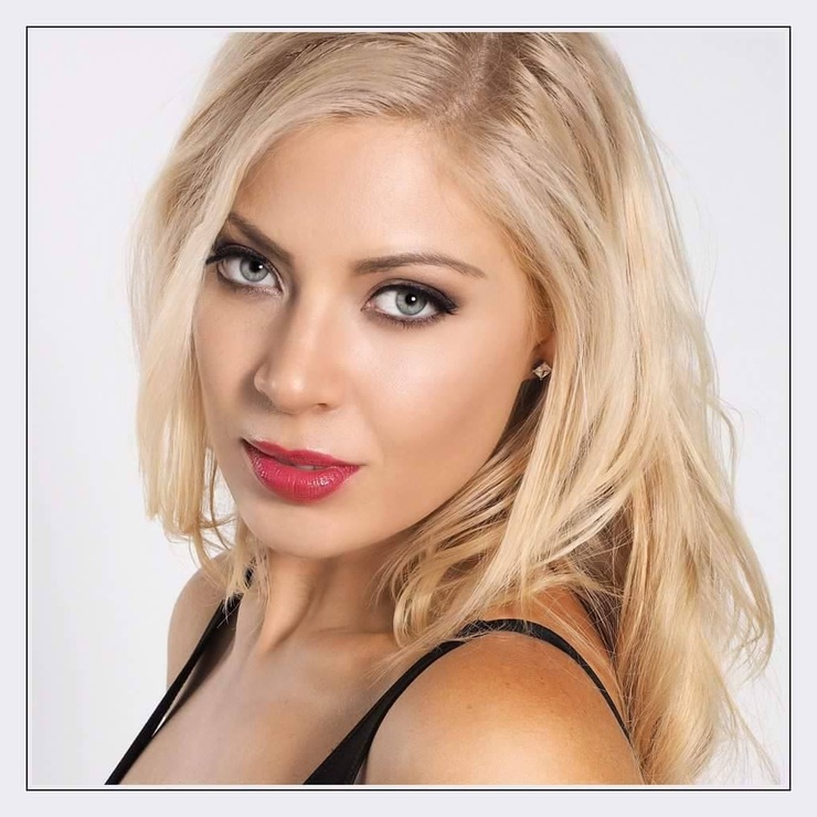 Picture of Kim Freckelton.