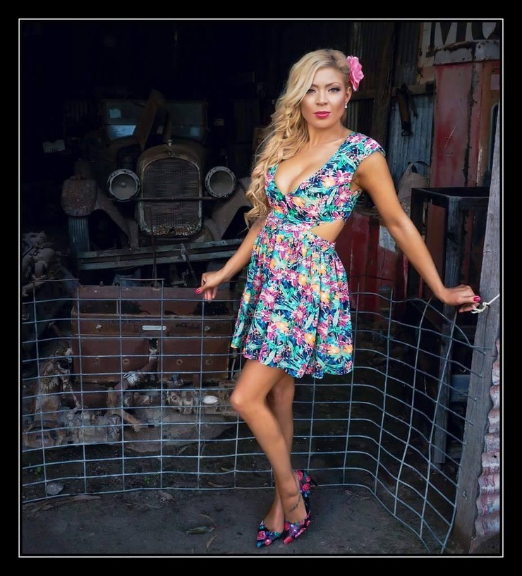 Picture of Kim Freckelton.