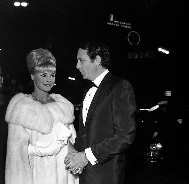 Elke Sommer, Joe Hyams