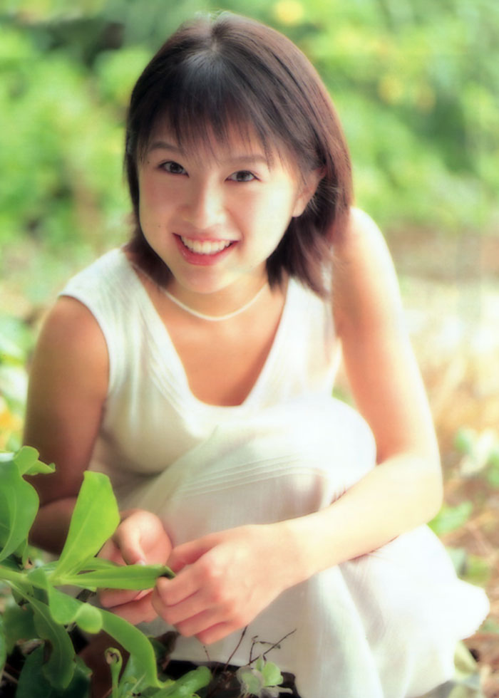 Picture of Ami Suzuki