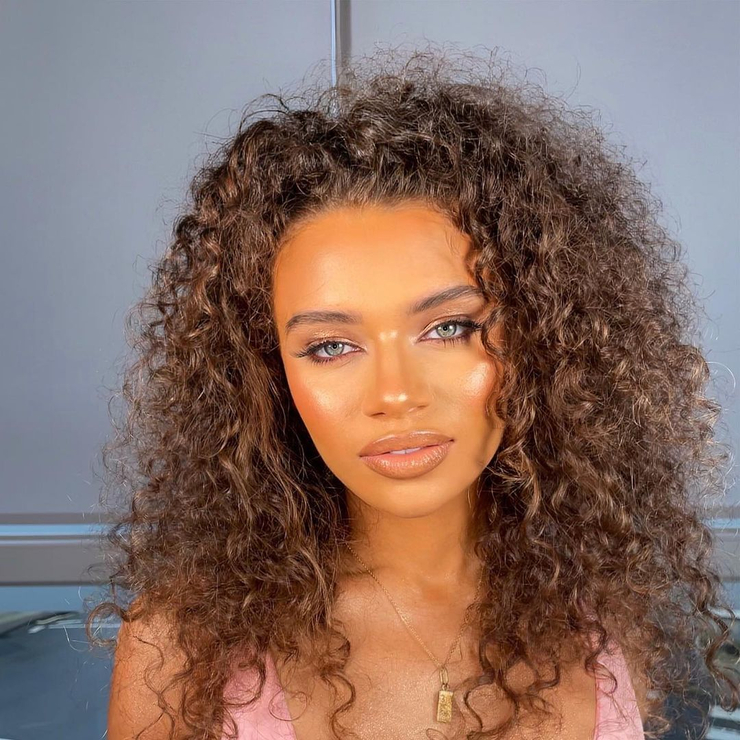 Picture of Mia Rothwell