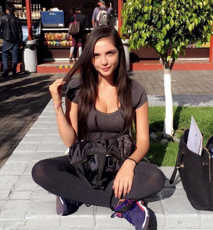 Picture of Liz Alexa