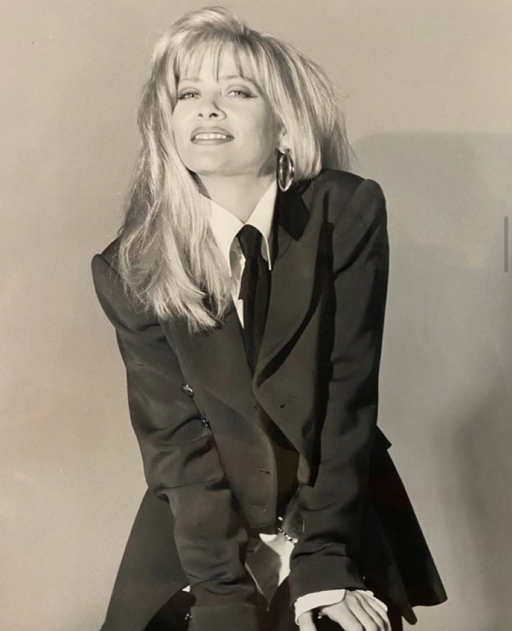 Picture of Barbara Crampton