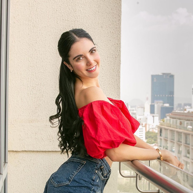 Picture of Liz Alexa Mtz