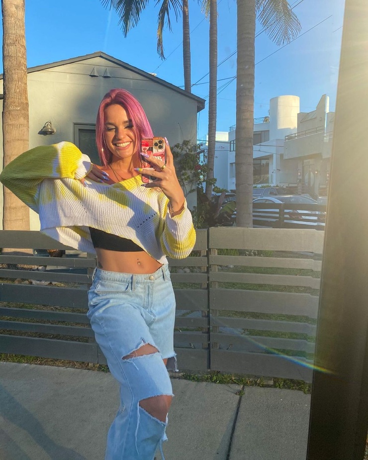 Picture of Ariel Lyndsey