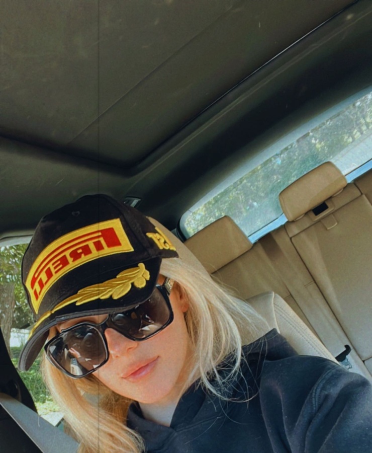 Picture of Lindsay Brewer