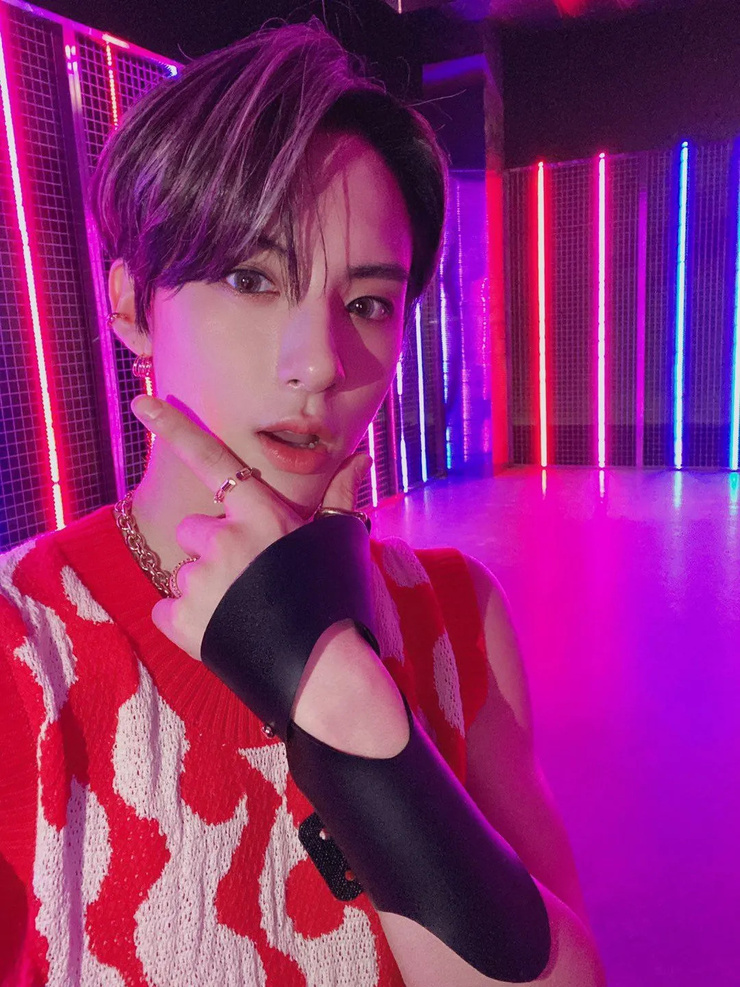 Picture of Son Young Jae