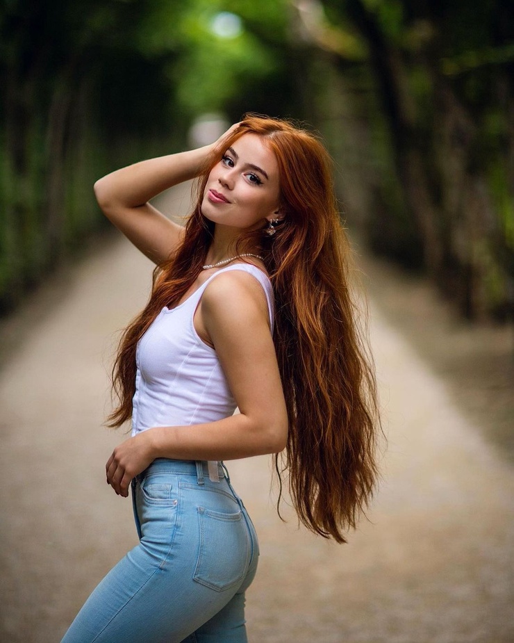 Picture of Maya Gralean