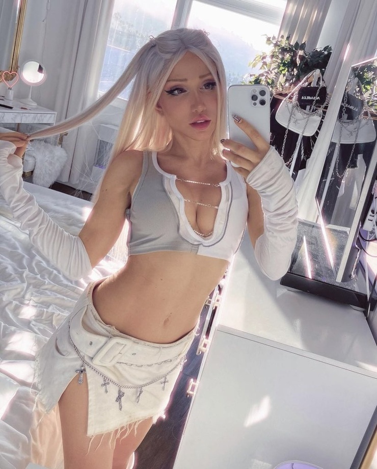 Picture of Bridgett Devoue