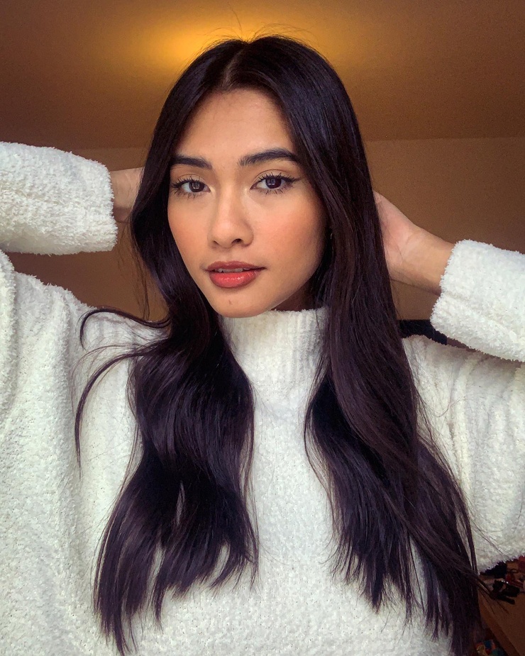 Thuzar Wint Lwin picture