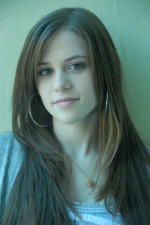 Picture of Caitlin Beadles
