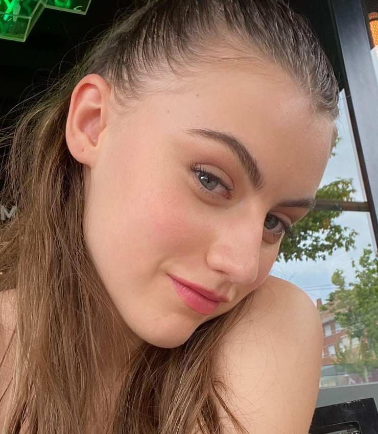 Picture of Stephanie Gil