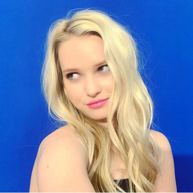 Picture of Alli Albrecht