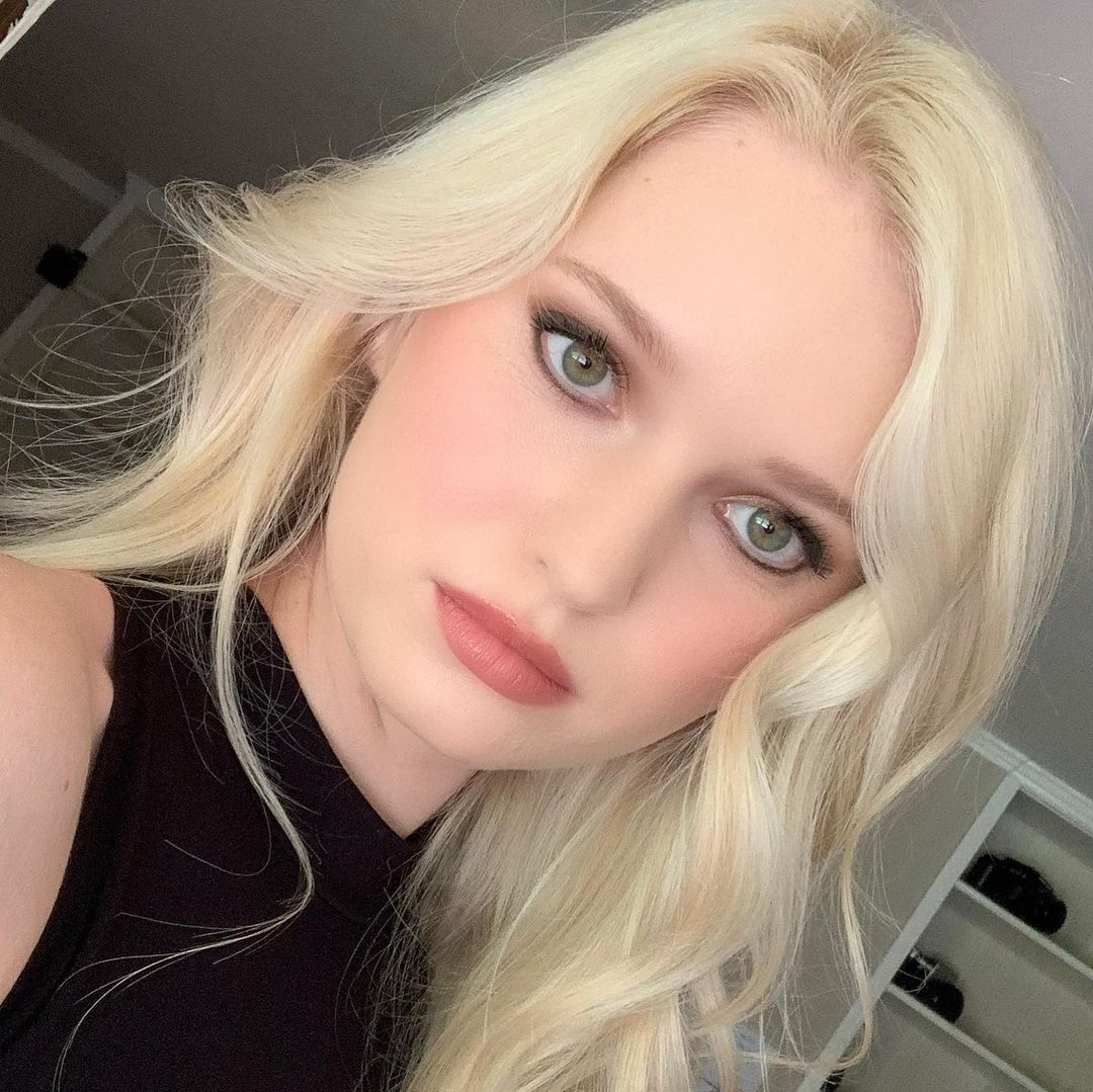 Image of Alli Albrecht