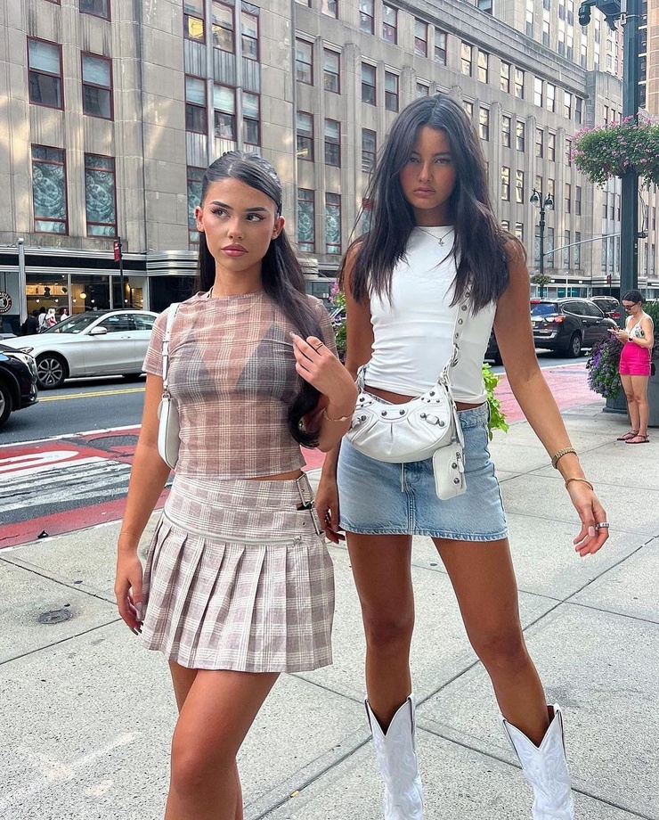 Picture of Leah Halton