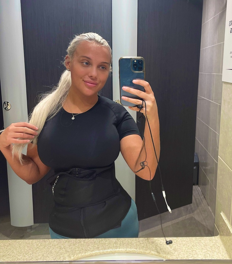 Picture of Bobbie Cook