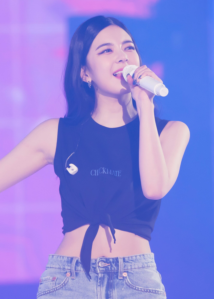 Picture of Choi Jisu