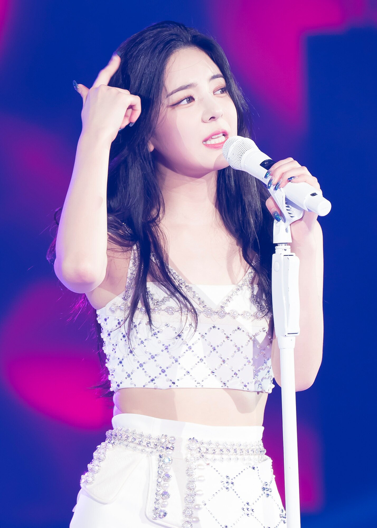 Choi Jisu picture