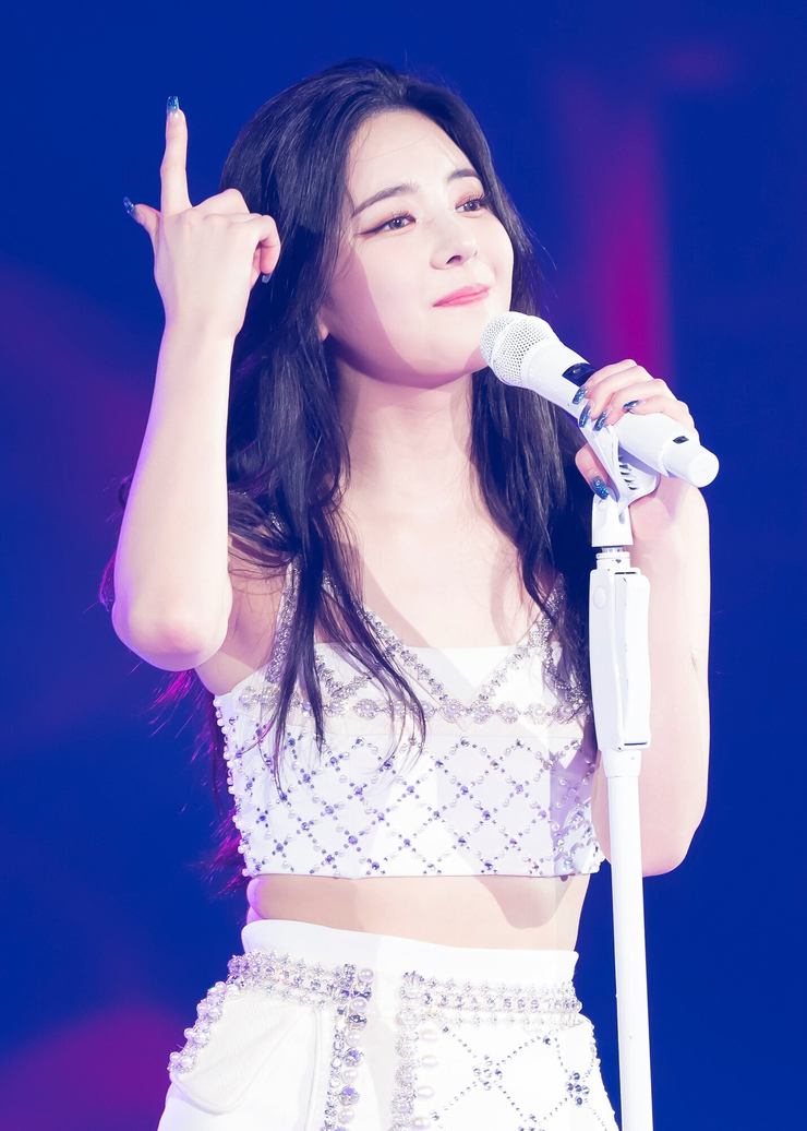 Picture of Choi Jisu