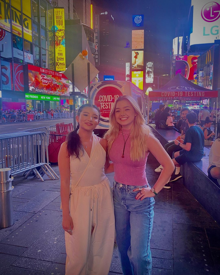 Picture of Elizabeth Yu