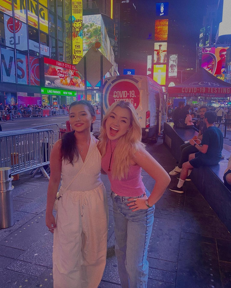 Picture of Elizabeth Yu
