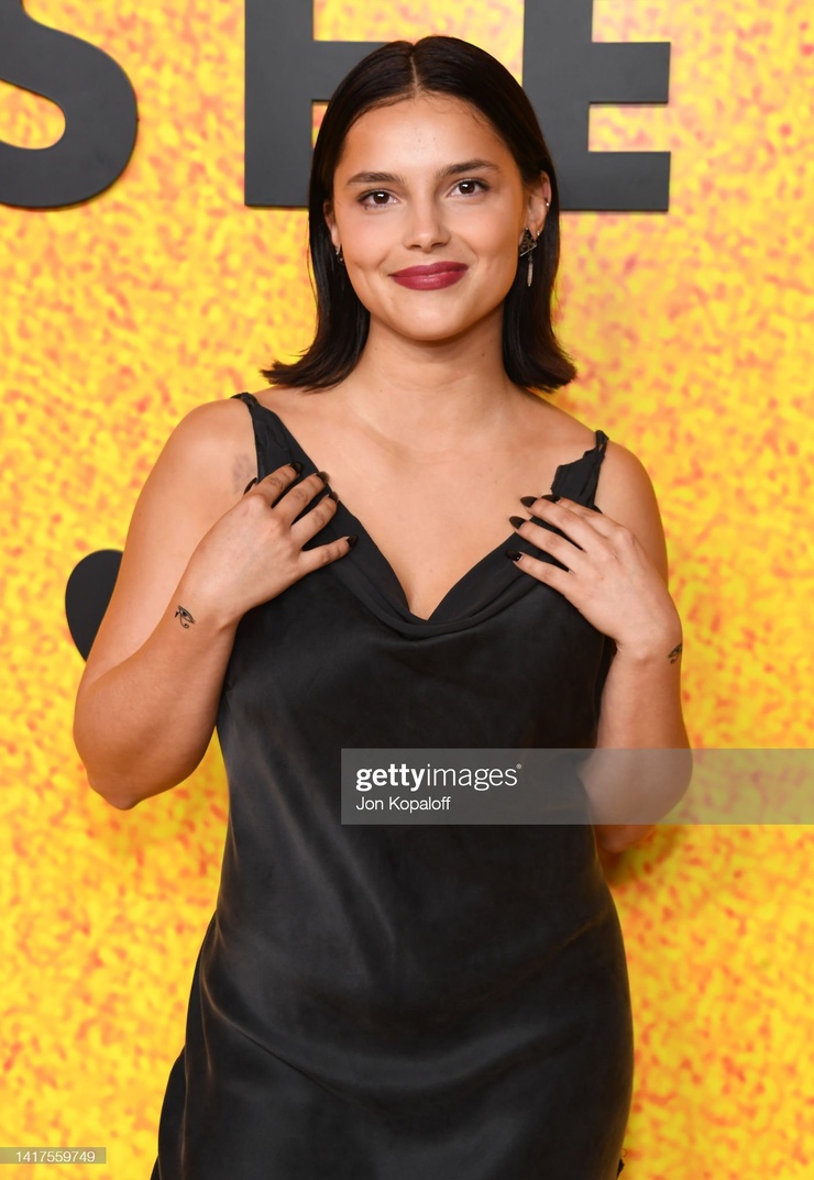 Picture of Inde Navarrette