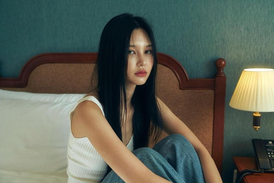 Picture of Shin Eun-ji