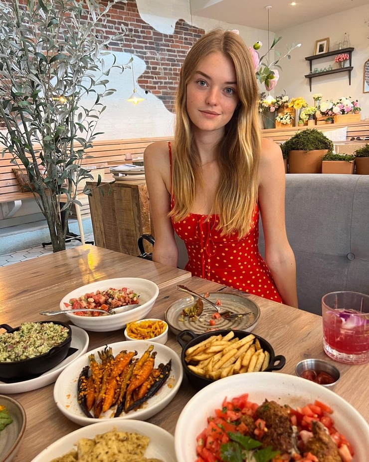 Picture of Willow Hand