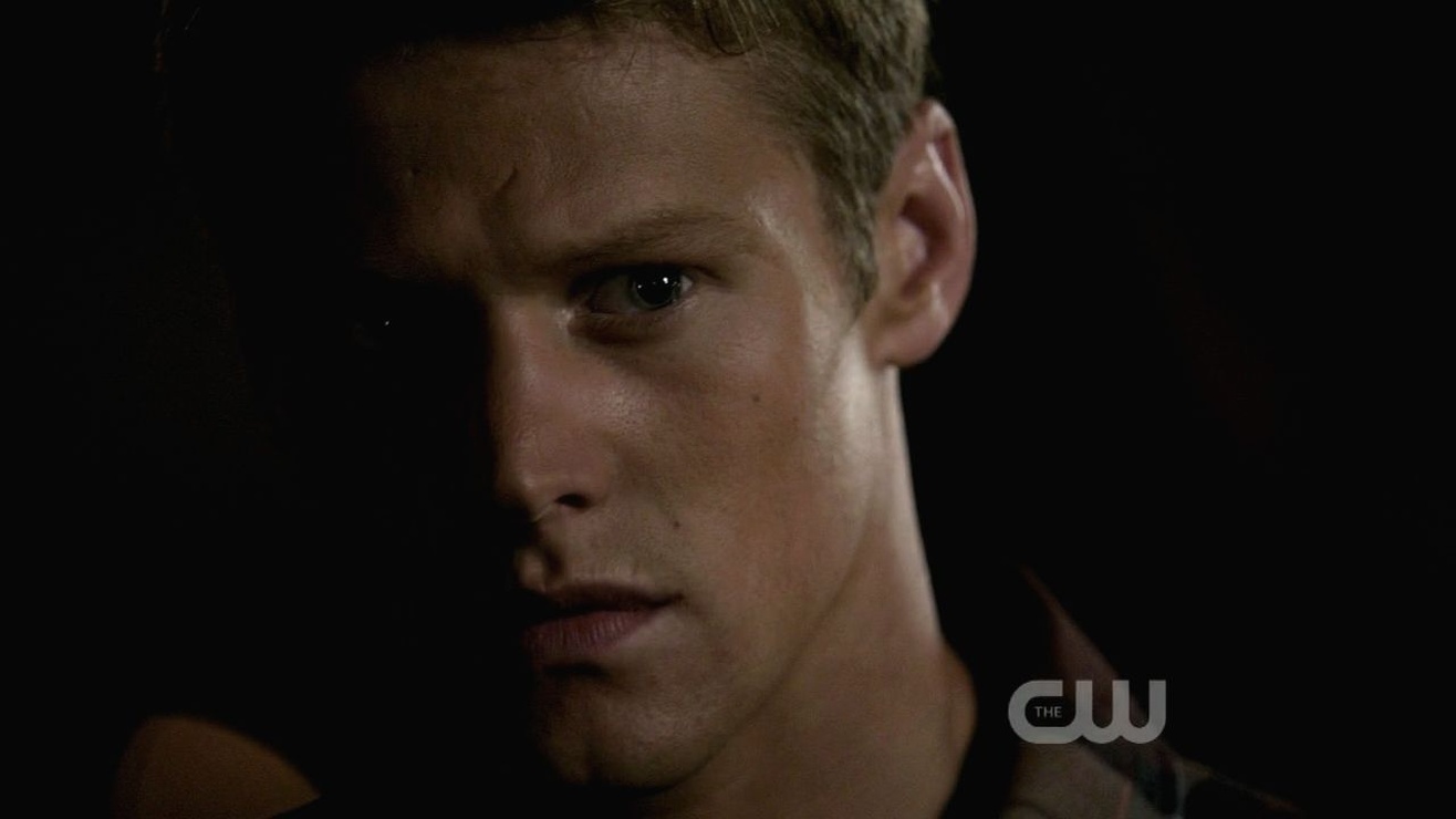Picture of Zach Roerig