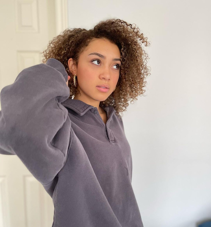 Kamaia Fairburn picture